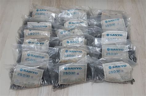 2sd30 Ac127 Nkt713 Npn Germanium Transistor Sanyo Japan Reverb