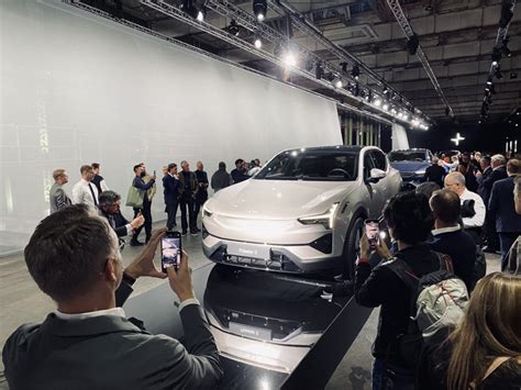 600㎞·500마력대 전기 Suv 폴스타3 나왔다내년 韓 상륙 전자신문