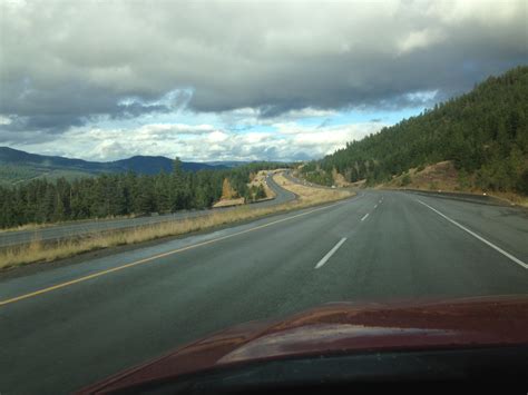 무료 이미지 구름 운전 아스팔트 레인 도로 여행 하부 구조 산길 비 건축물 통제 된 고속도로 3264x2448 205233 무료 이미지 Pxhere