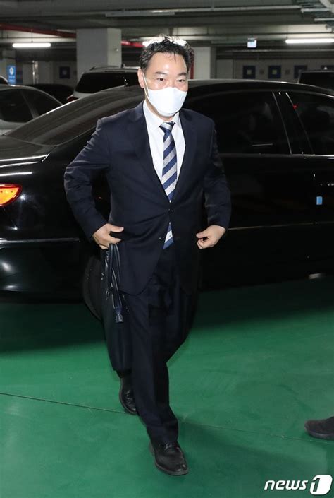 김오수 검찰총장 후보자 출근길 네이트 뉴스