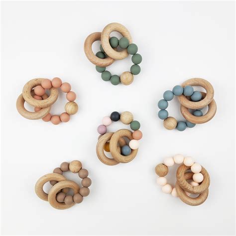 Silicone Wooden Teether Ring Siliconedx