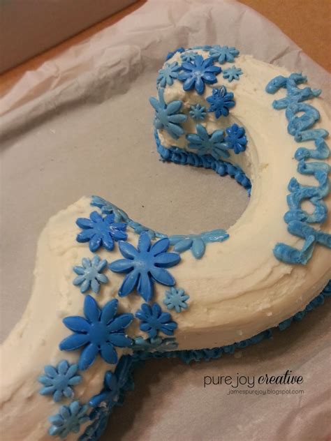 Trendy TreeHouse Number 3 Shaped Cake Tutorial Trendy TreeHouse Number 3 Shaped Cake Tutorial