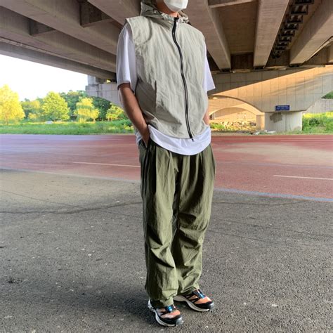 여름에 입기 좋은 남자 나일론 후드조끼 코디 네이버 블로그