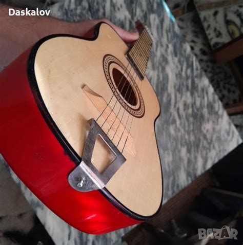 Продавам малка дървена китара в Китари в гр Търговище Id41182878 — Bazar Bg