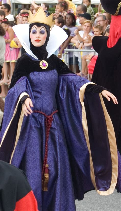 Snow White Stepmother By Melissa Andrade On Deviantart