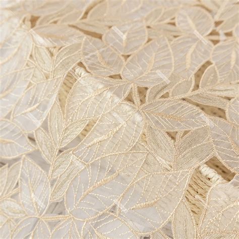 베이지 컬러 나뭇잎 패턴 자수 레이스 원단 Oneyard