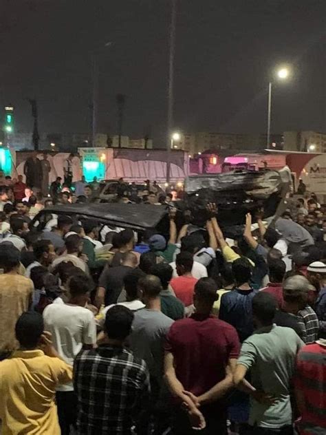 الجزيرة مصر On Twitter وفاة 9 أشخاص وإصابة 4 آخرين إثر اصطدام سيارة