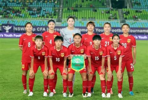 热身赛 窦加星点射破门 U19女足1比2惜败美国手机新浪网