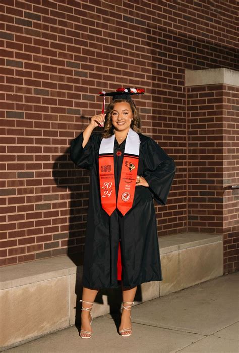 Graduation Graphicdesign Newbeginnings Creativejourney… Aleah Smith