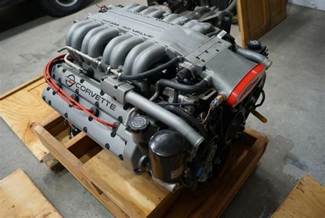 The First 32 Valve Dohc Lt5 V8 Engine Ever Produced Is Now For Sale Corvette Sales News