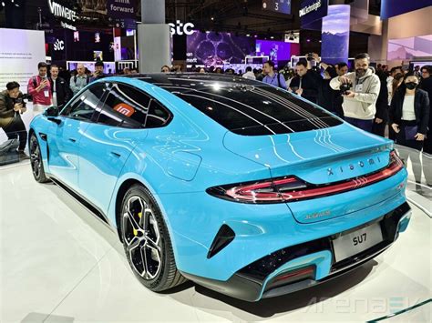 [mwc24] 샤오미 전기차 Su7 베일 벗었다…연내 중국 시장 출시