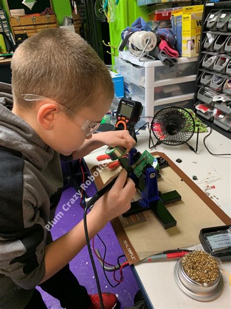 Home Plum Crazy Robotics Robotics Electronics And Coding Classes