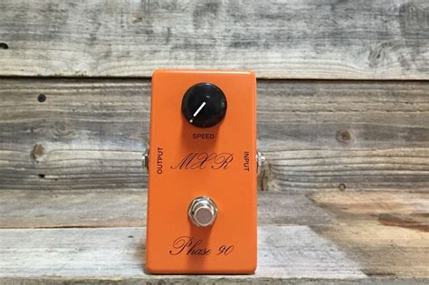 The MXR Phase Set The Benchmark For Phasers With Its Thick And Rich Tone This Recreation