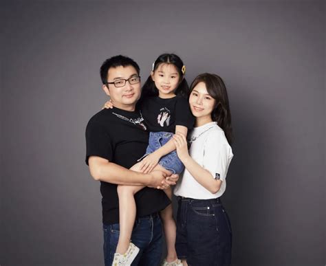 这对盟员伉俪，携手共筑“海上最美家庭”澎湃号·政务澎湃新闻 The Paper