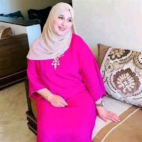 بنات الإمارات في دبي