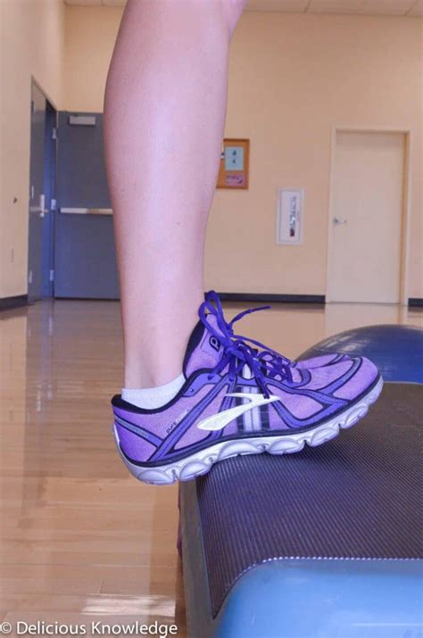 Running Series Week 9 Leg Exercises For Runners Delish Knowledge