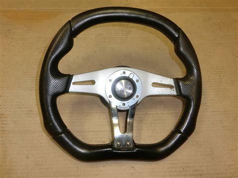 Yahoo オークション Be5 レガシィ B4 Rsk Momo モモ ステアリング