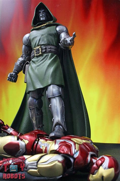 My Shiny Toy Robots Toybox Review Marvel Legends Doctor Doom