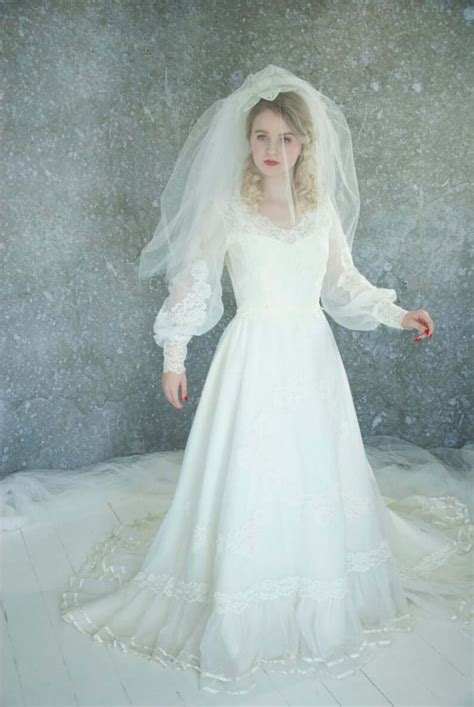 Puff Sleeve Wedding Dresses A Guide On How To Rock The Look Wedding