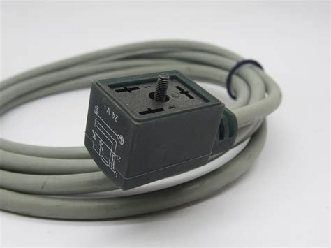 Festo 30935 Kmf 1 24dc 2 5 Led Plug Socket With Cable Used Industrial Automation Canada