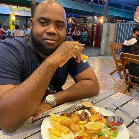 Thecookingbartender Stef Daal Snapchat Stories Spotlight And Lenses