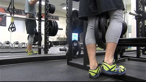 Eccentric Heel Drops Youtube