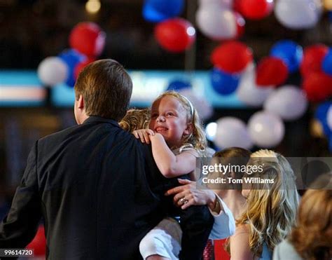 Emma Claire Edwards Photos And Premium High Res Pictures Getty Images