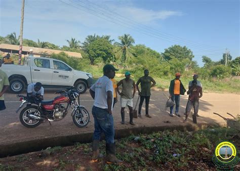 Clean Up Exercise At Sogakope Stadium South Tongu District Assembly