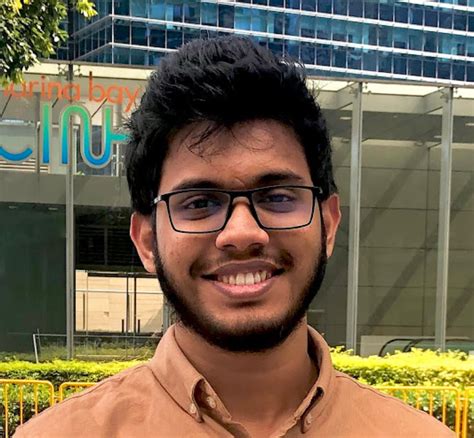 Chamod Samarajeewa Medium