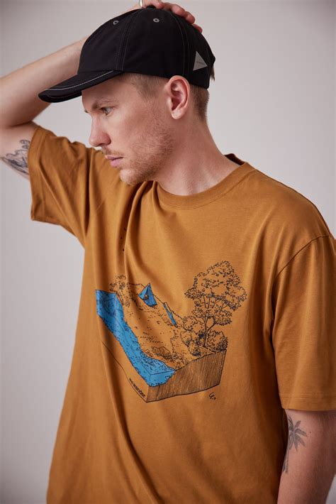 Looks 446 Maplestore