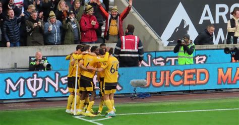 Epl현장 황희찬 선발 울버햄턴 브라이턴과 2 2 전반종료