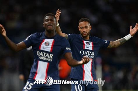 불화설 네이마르 패스 거부 음바페에 결국 불만 폭발