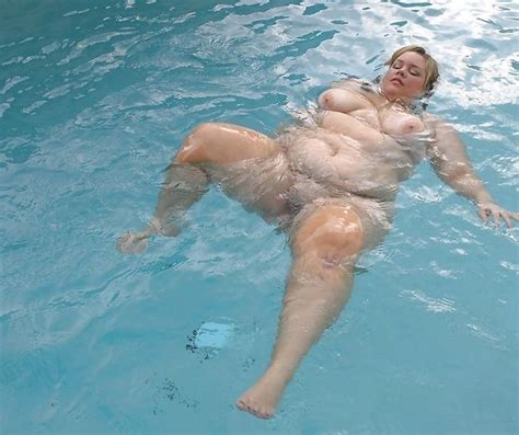 Photo Doing The Backstroke