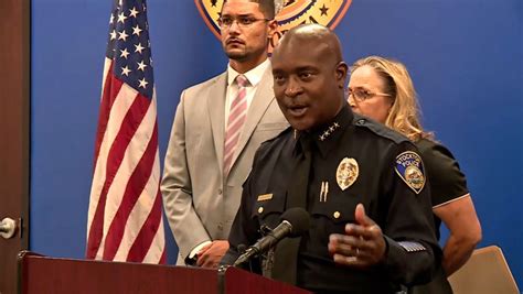 Policía De California Arresta A Presunto Asesino En Serie Mientras Cazaba