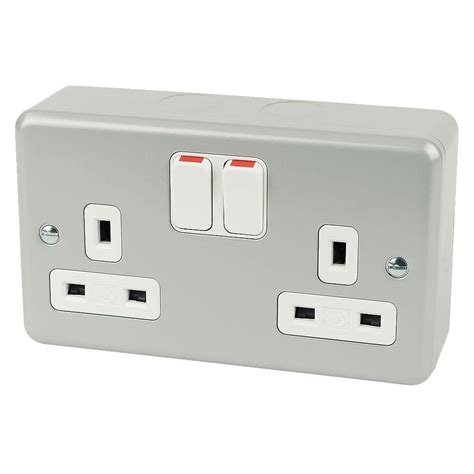 Mk 13a 2 Gang Dp Switched Plug Socket Metal Clad Ebay
