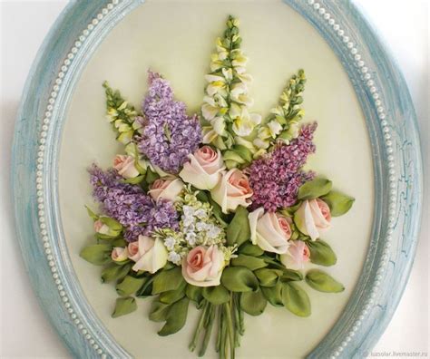 Картины цветов ручной работы Картина в овальной раме Букет с розами 50 х40 см Luzsolar