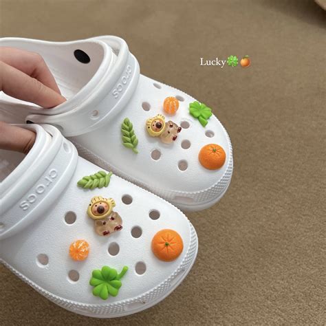 Made 럭키 귤 카피바라 행운의네잎클로버 신발꾸미기 신꾸 슬리퍼 참 장식 세트 P0051 에이블리