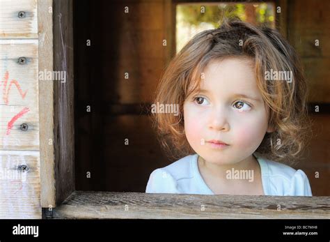 Stephanie Black Hair Brown Eyes Female Threeqlero