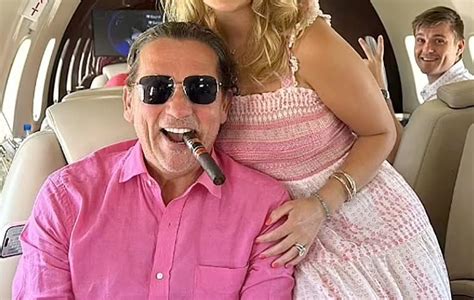 Woman Accuses Attorney Tony Buzbee Of Transmitting Std Jay Z Mocks Him In Deleted Tweets