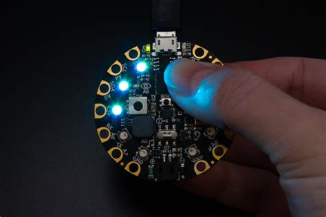 Temperature Circuitpython Made Easy On Circuit Playground Express And Bluefruit Adafruit