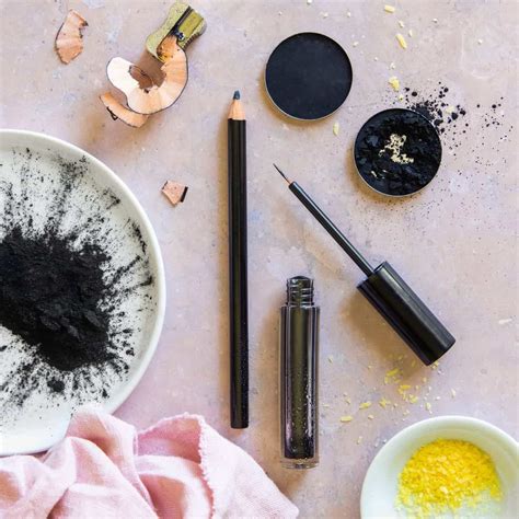 How To Make Diy Eyeliner 3 Methods— Save Cash Customise Your Look Preeticare