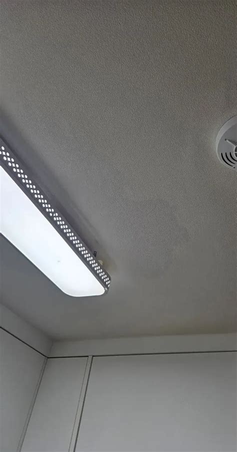 누수발생 확인하고 연락드리자마자 방문해주셨어요 원인도 빠르게 찾아주시고 저렴하게 진행해주셨어요 예방법이랑 관리법 상세하게 알려주셔서 너무 감사했어요 다른분들도