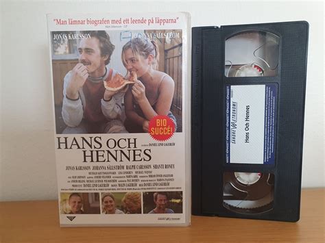 Se Produkter Som Liknar Hans Och Hennes 2001 Vhs På Tradera 711880243