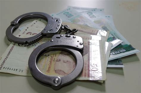 Емил Радев Различните подходи за плащане в брой в ЕС увеличават уязвимостта на вътрешния пазар