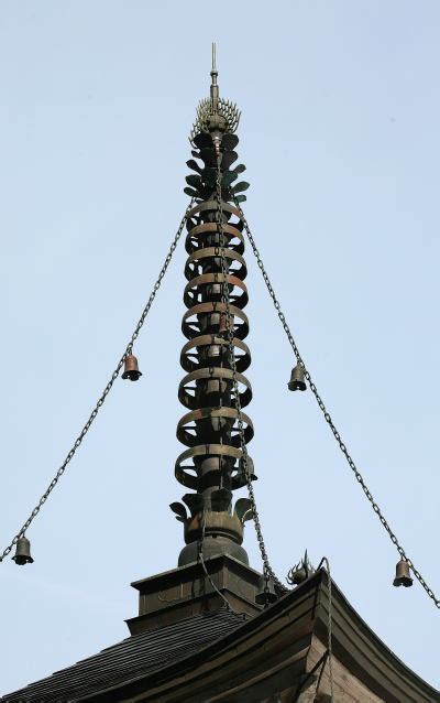 滋賀県の塔 邇々杵神社 多宝塔