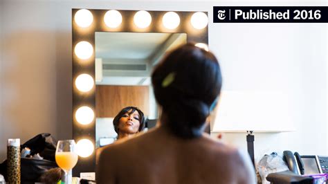 The Three Decade Wild Ride Of Supermodel Naomi Campbell Isnt Slowing