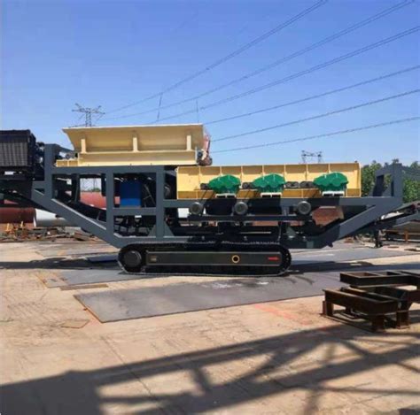 Crawler Type Earth Rock Separatormud Clay Stone Separatorbutterfly