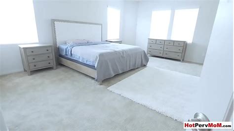 Remote Control Mom Videos Xvideos Com