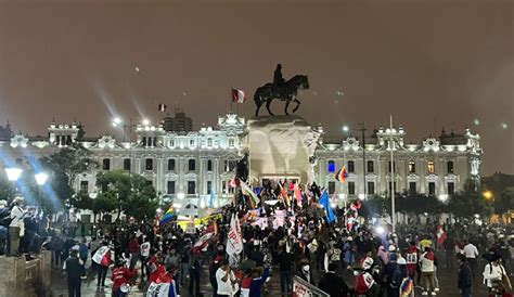 Protestas En Lima Manifestantes Contra El Gobierno De Dina Boluarte Se Concretaron En Plaza San
