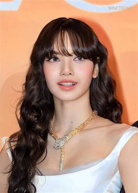 Lisa Manobal 🐥 Panosundaki Pin